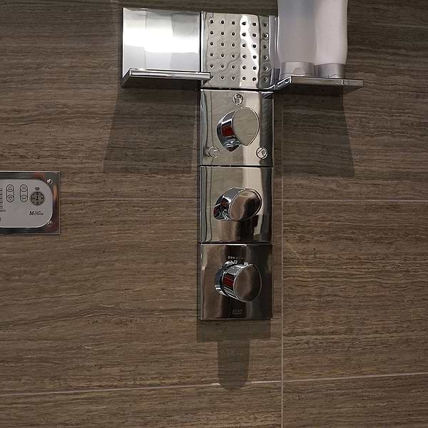 Showers with Body Jets | Luxury Multi Jet Systems | C.P. Hart